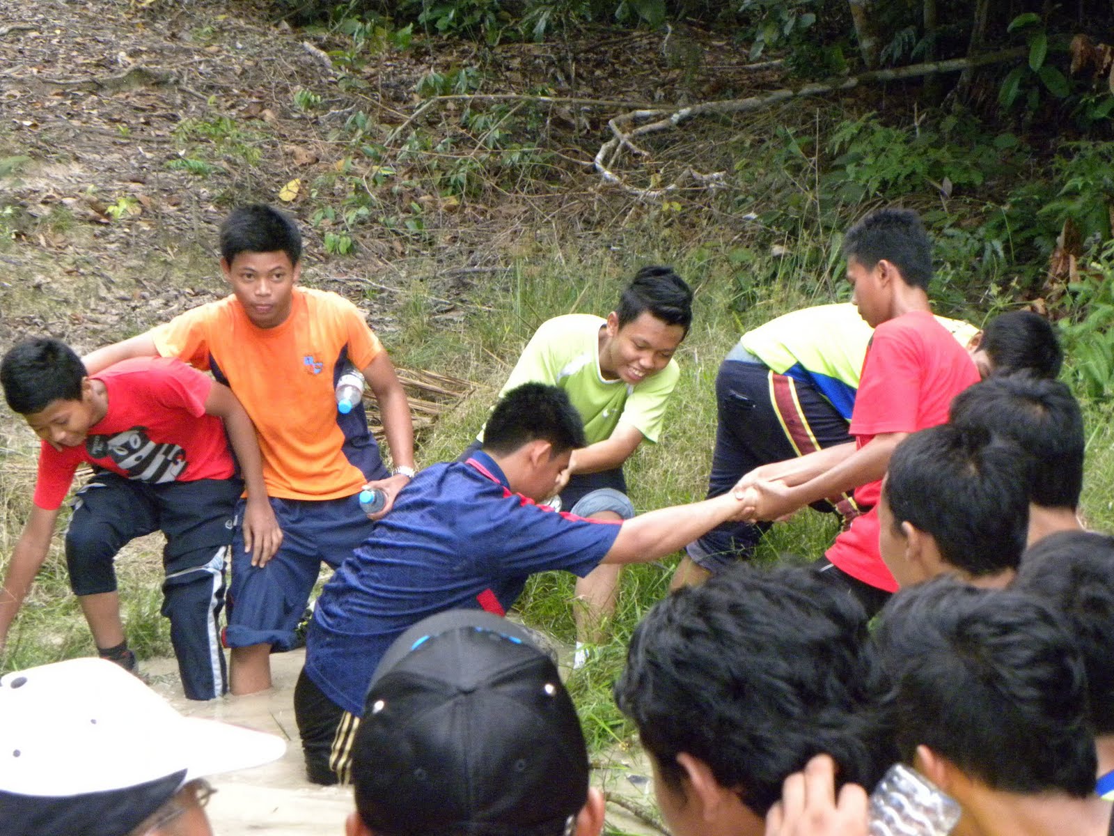 Tolong-menolong di dalam Islam | Zadud-Duat