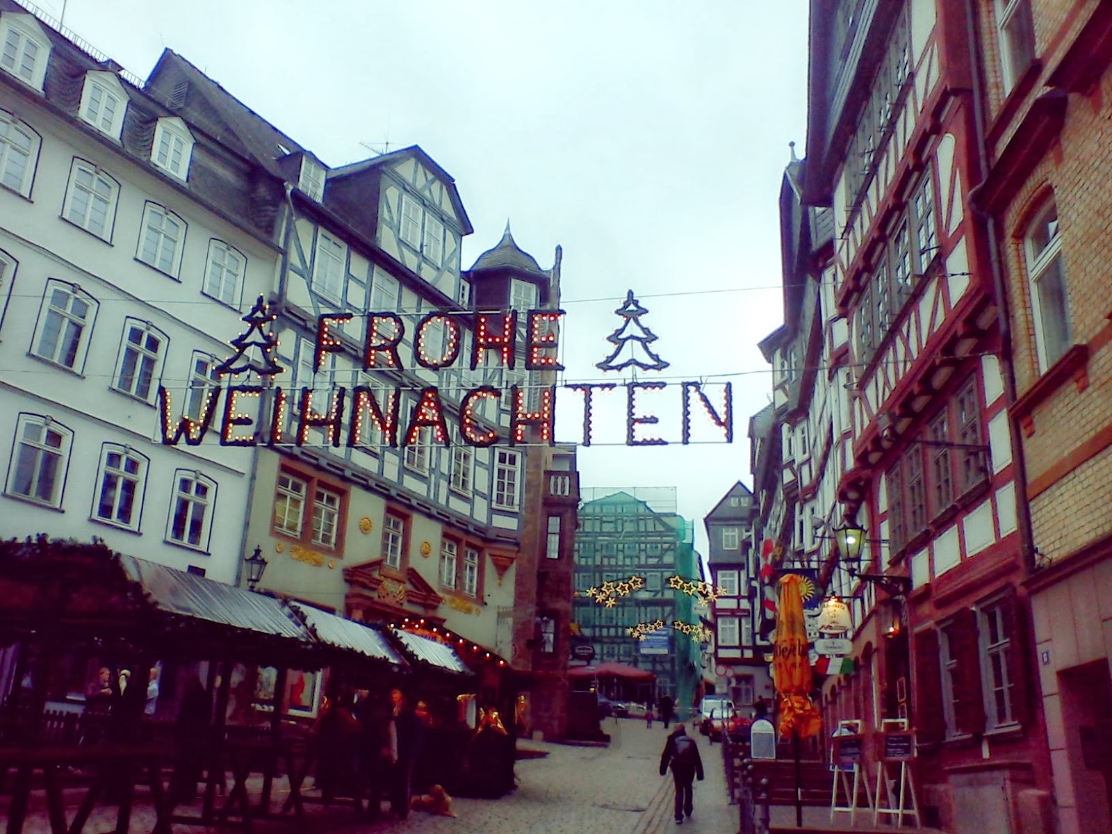 Schwarze Sterne : Weihnachten in Deutschland