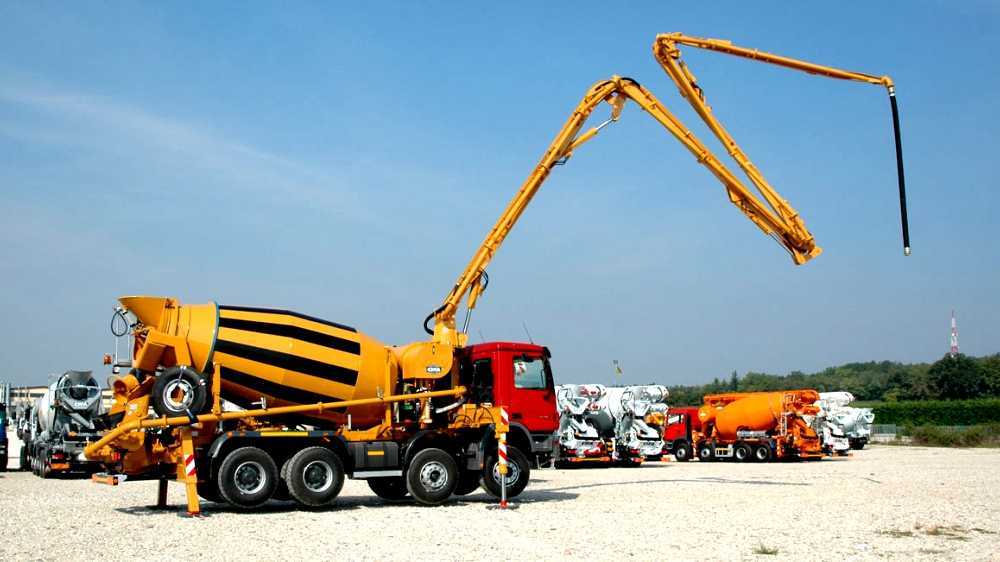 Concrete pump