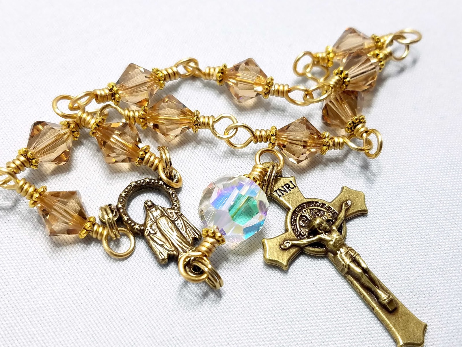 Let Our Light Shine : The CONFRATERNITY OF THE MOST HOLY ROSARY