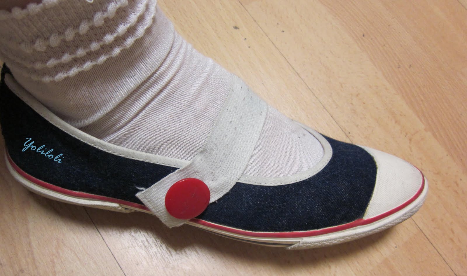 SweetRebeldy : Custom sailor shoes!
