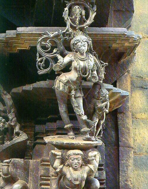 CHALUKYAS: Mallikarjuna Temple, Kuruvatti in Bellary district