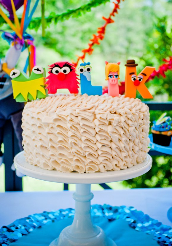 Giveaway | A Party Shopping Spree - Party Ideas | Party Printables Blog