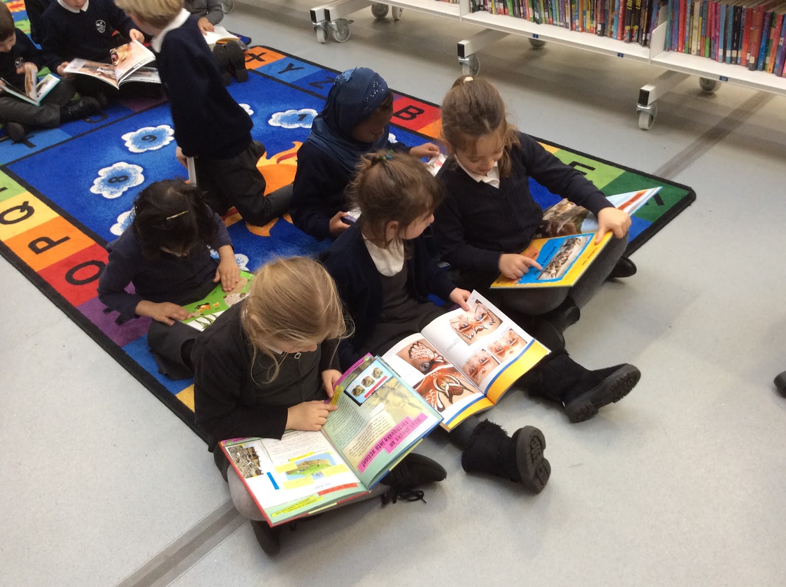 Year 1 Library Visit :: Hilldene Primary School News