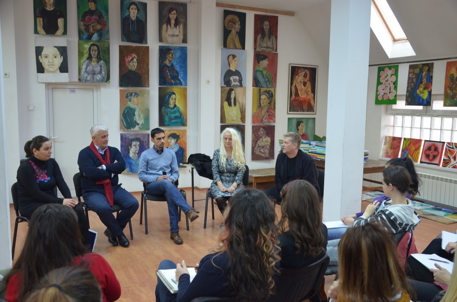 Moara lui Gelu: Prefectul Anton Rohian le propune elevilor de la Liceul ...