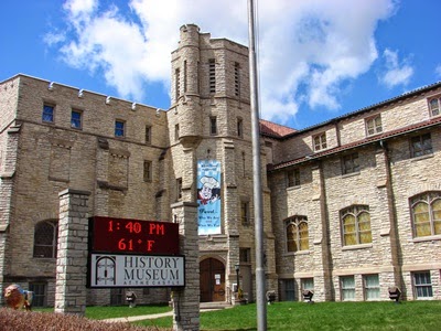 Sandra Scott's Travel Columns: Houdini Exhibit at The Castle in ...