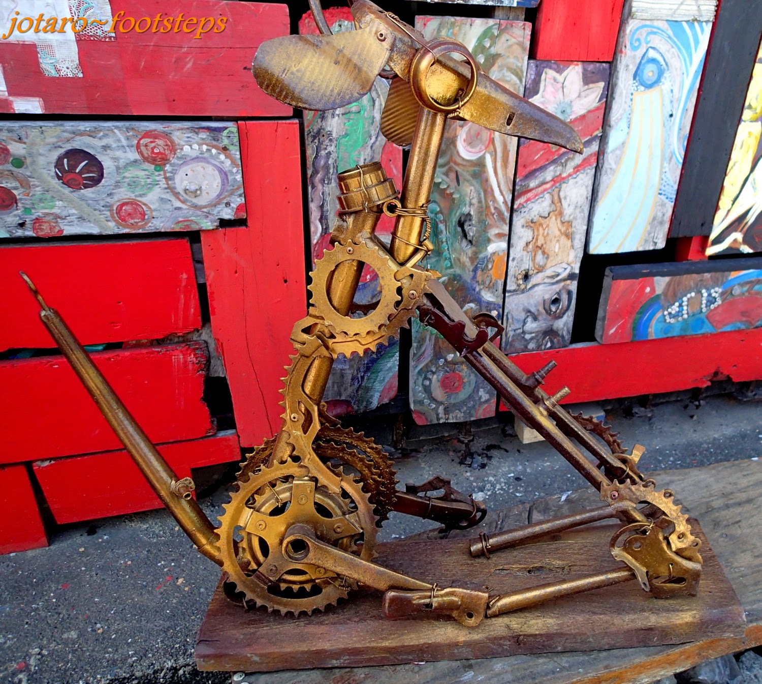 Footsteps - Jotaro's Travels: Art Gallery : Filipino Ivatan Art @ Batanes