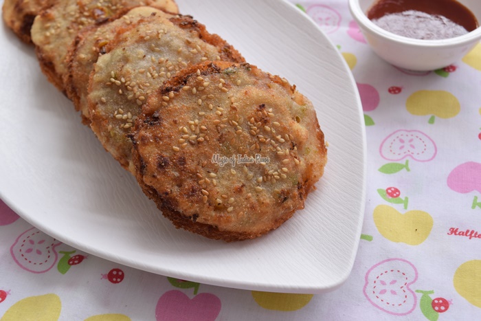 Chinese Vegetable Bread Coins Recipe - Kids Special | Magic of Indian Rasoi