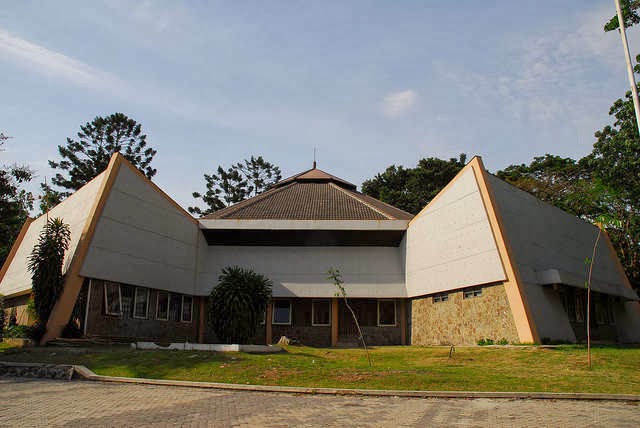 Masjid Raden Patah, Penuh Dengan Kisah ~ JERITAN SI GEMBELS