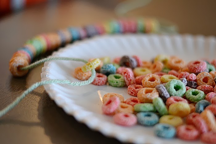 Him & Her: Colorful cheerios