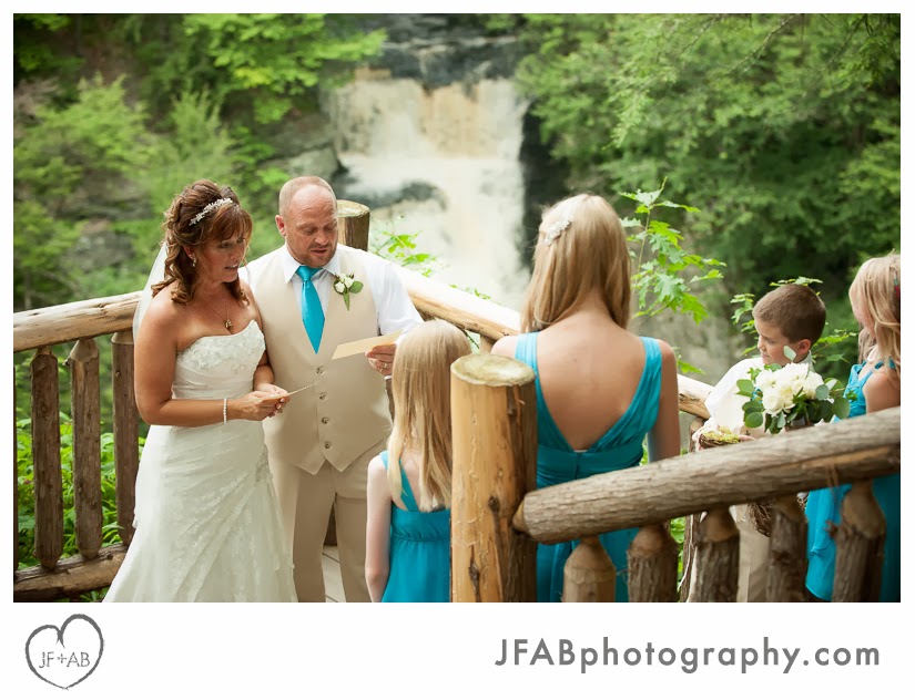 JF + AB Photography Blog: Sabrina and Anthony's wedding at Bushkill Falls