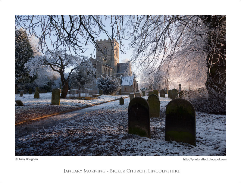 PhotoReflect: Repetition and photography