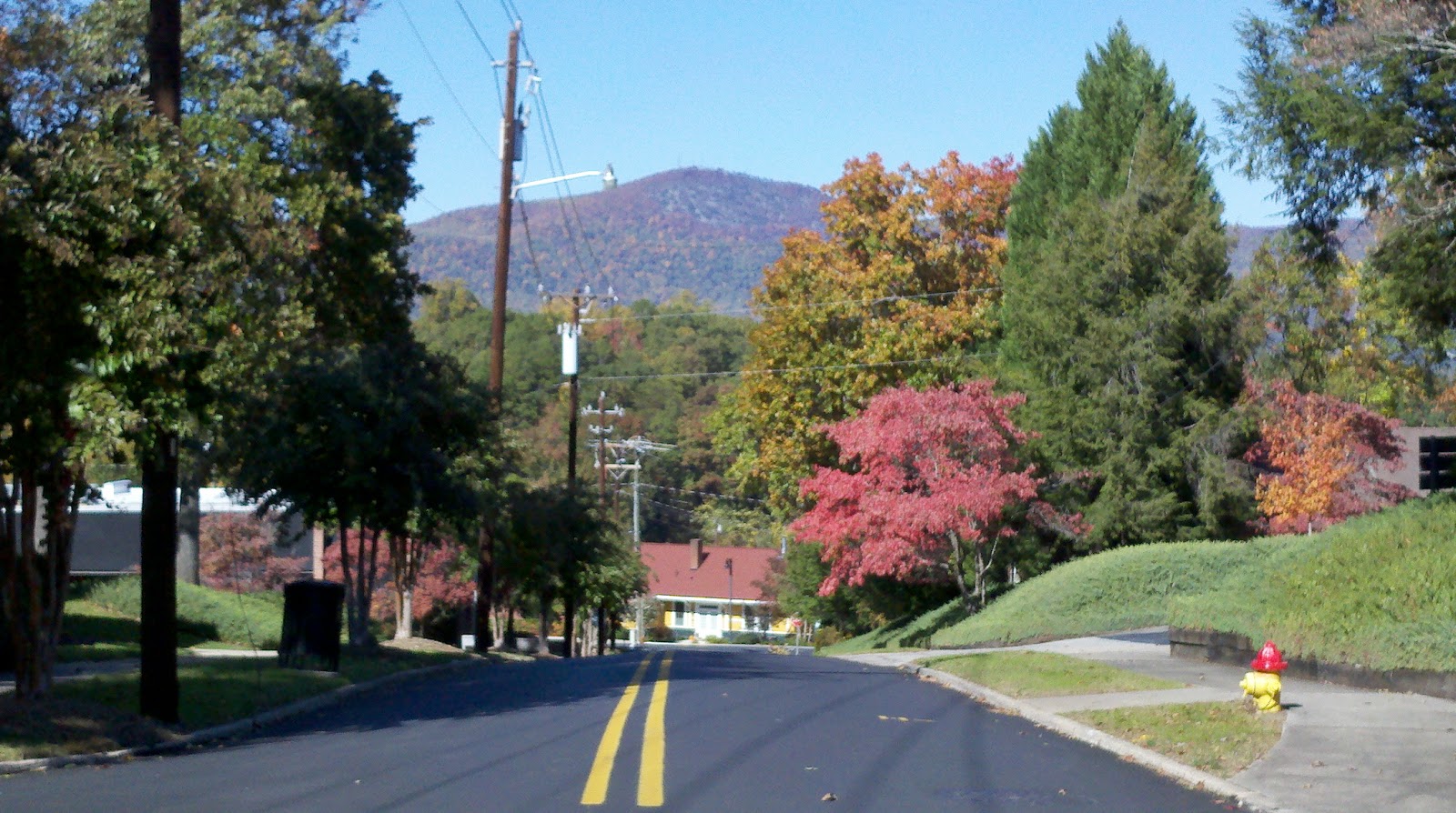 The Mountain Xtreme: FALL 2011 in Tryon, Gem of The First Peaks