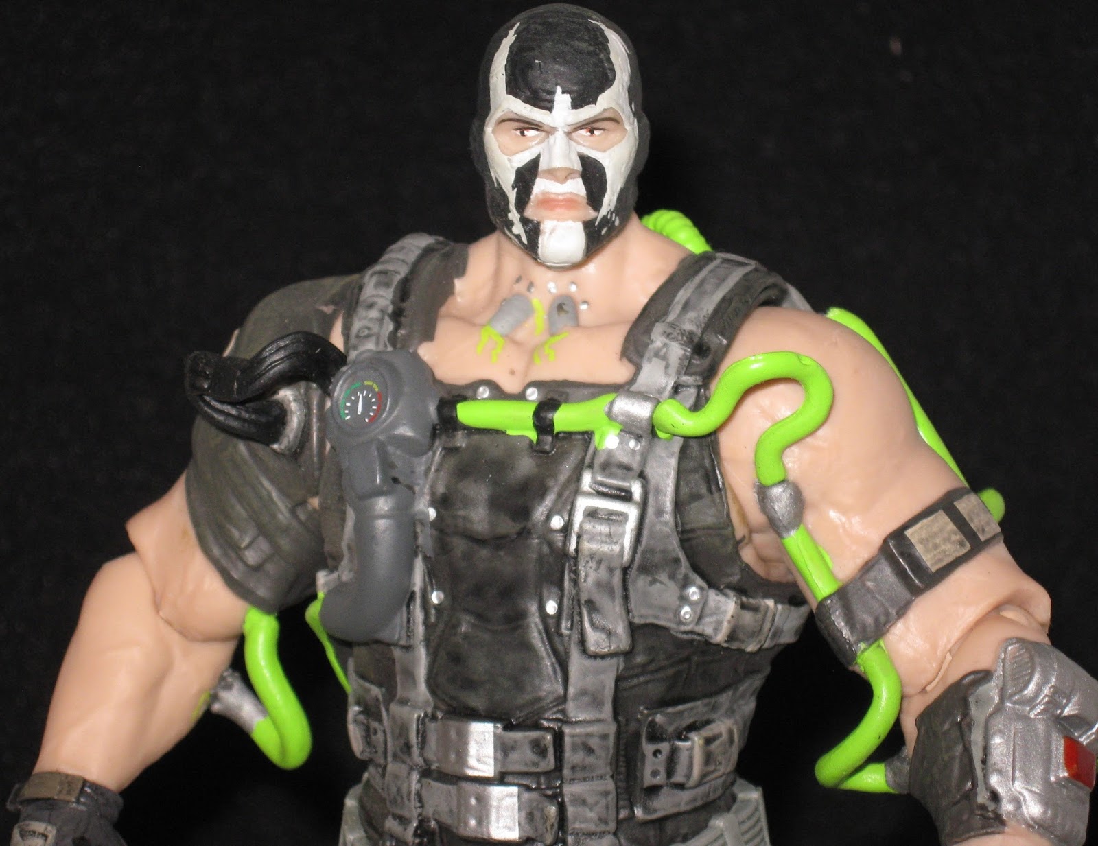 The Toyseum: BANE - DC Collectibles Batman Arkham Origins action figure