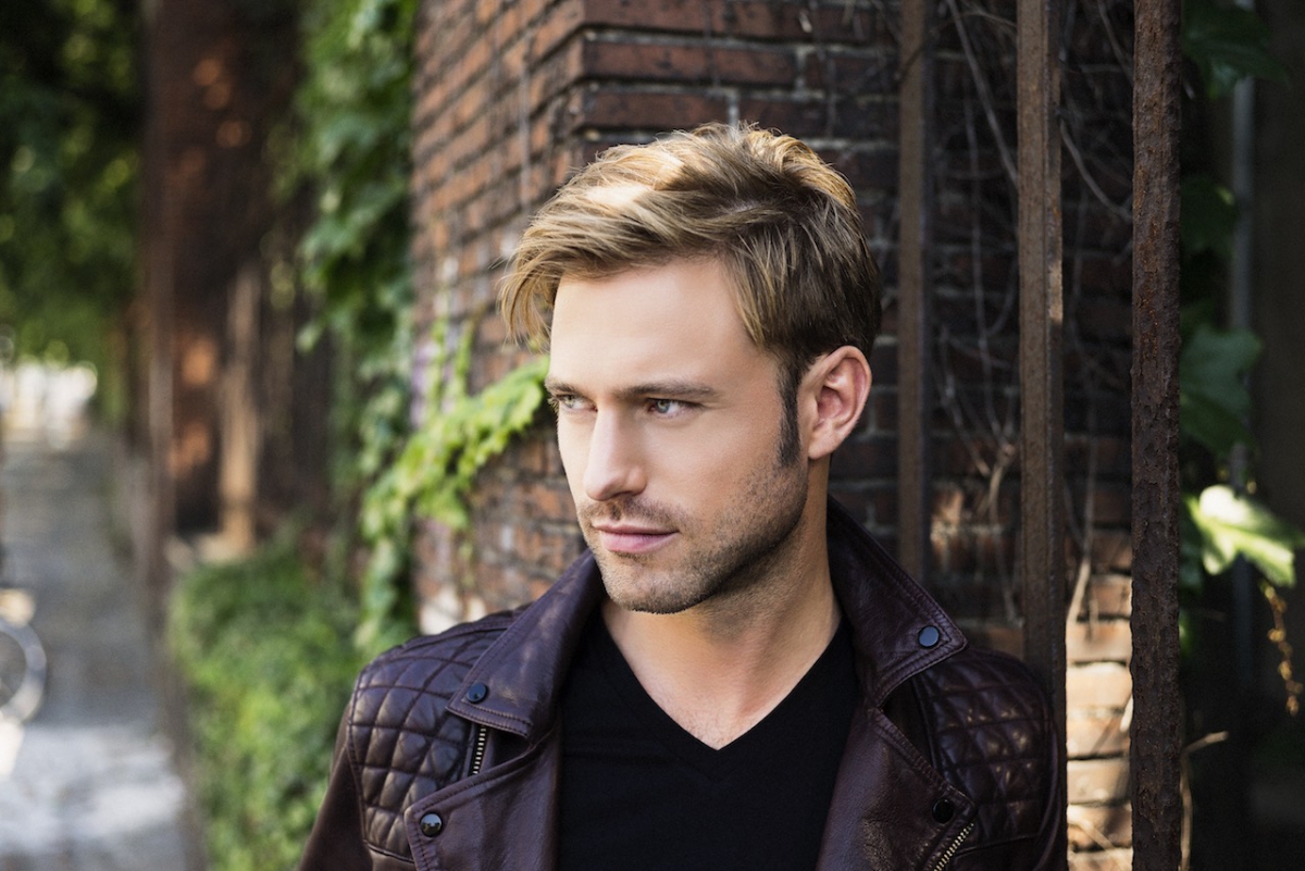 Planet Hugill: Capturing the Zeitgeist: Benjamin Appl & James Baillieu ...