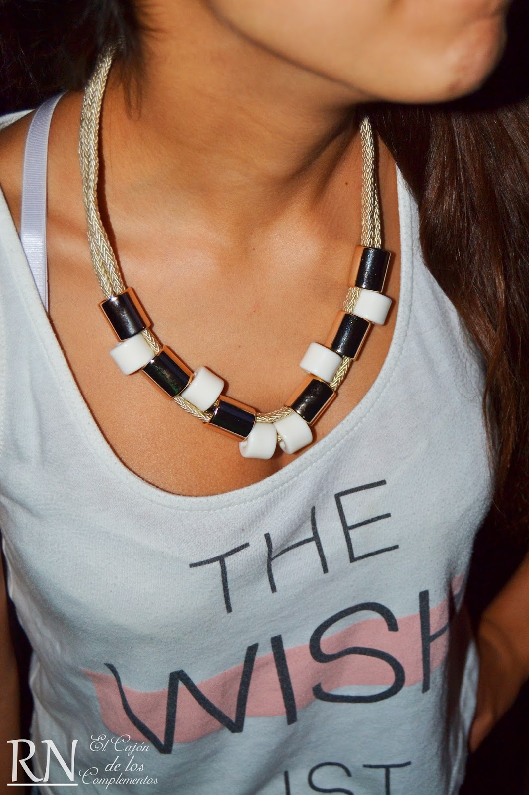 RN: El cajón de los complementos: Collares de cordón