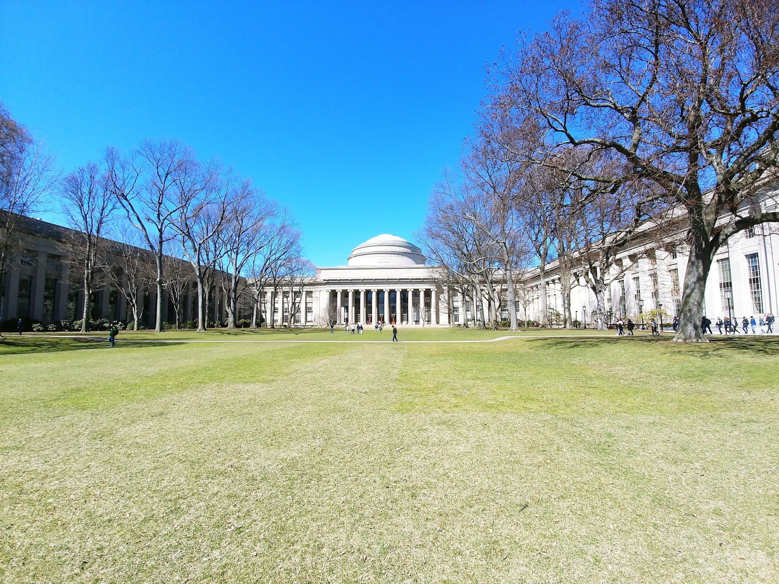 Conoce a la Universidad de MIT