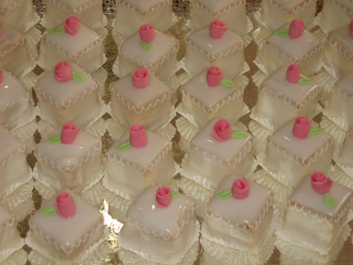 Let Them Eat Cake: Fondant Fancies