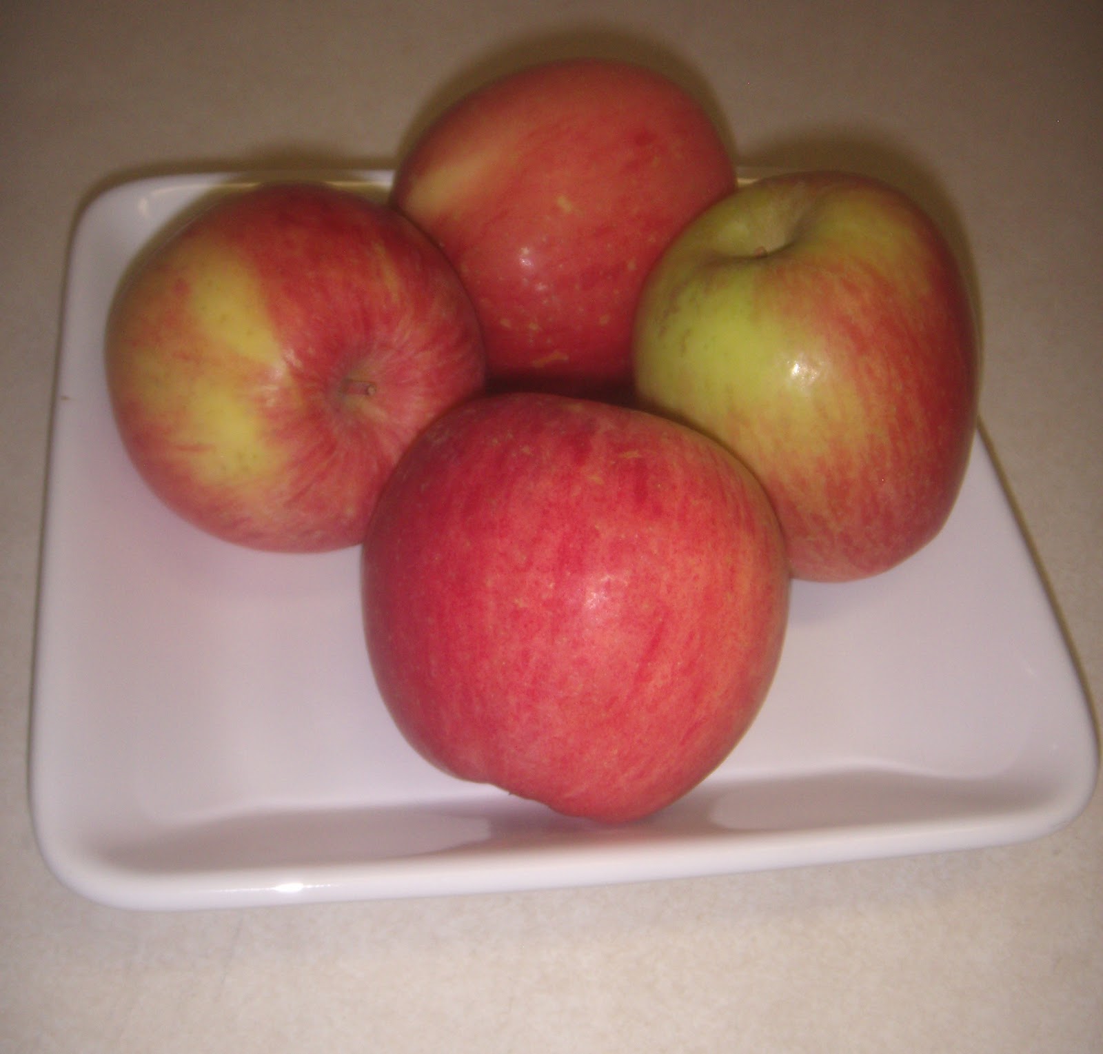 Mommie of 2: Grapple Fruit Review