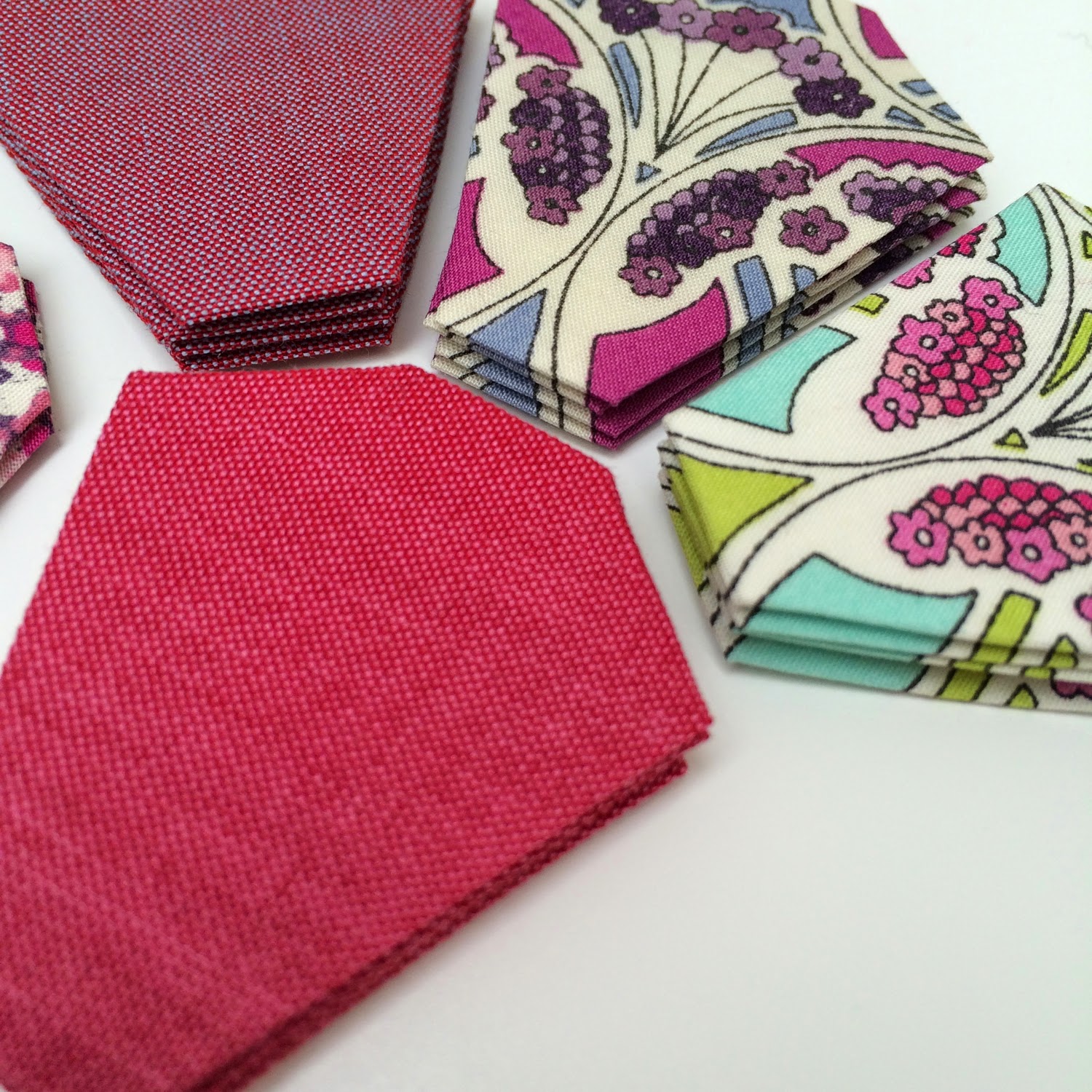 A new English paper piecing project | Flossie Teacakes | Bloglovin’