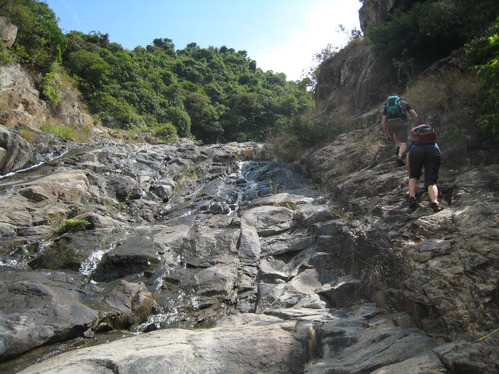 Iurgi de excursion: Cascadas de Man Cheung Po
