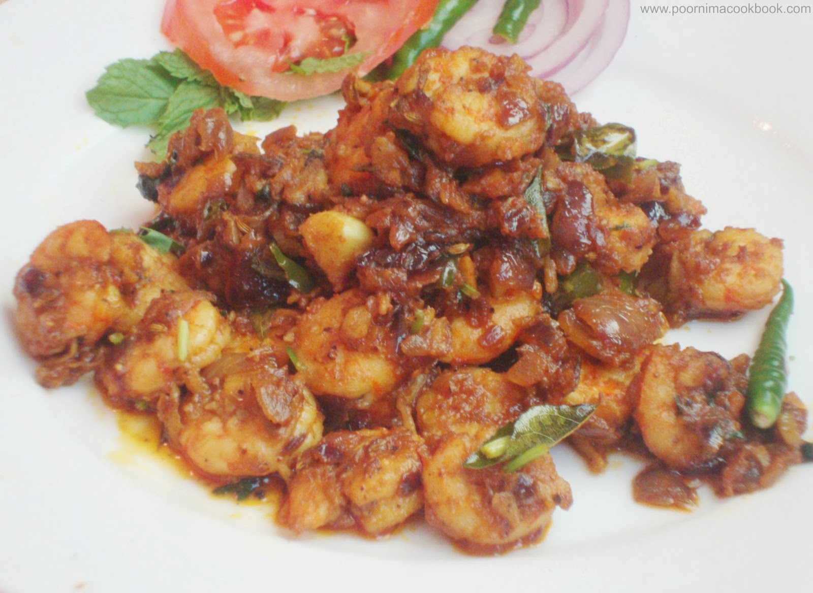 Poornima's Cook Book: Eral Thokku / Prawn Masala - South Indian Style