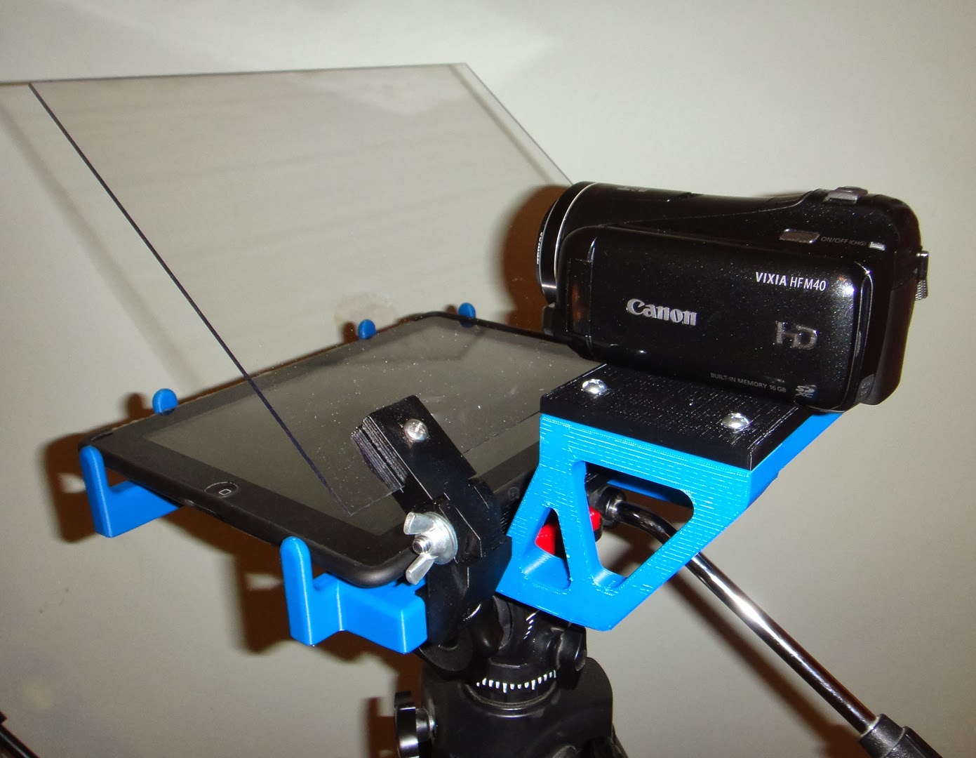 The Tinkers Workshop: 3D Printed IPad Video Teleprompter Project