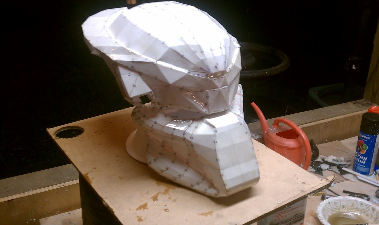 Weaselhammer Props: Predator bio mask helmet