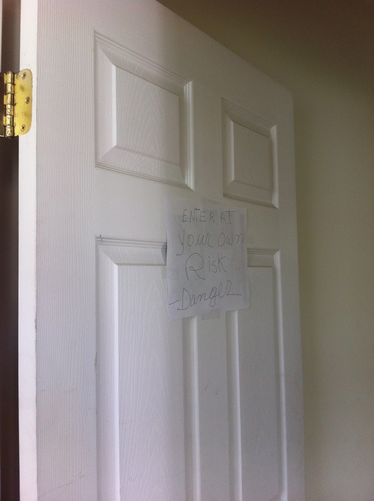 EvY at HomE: burbank houses: dumpy house