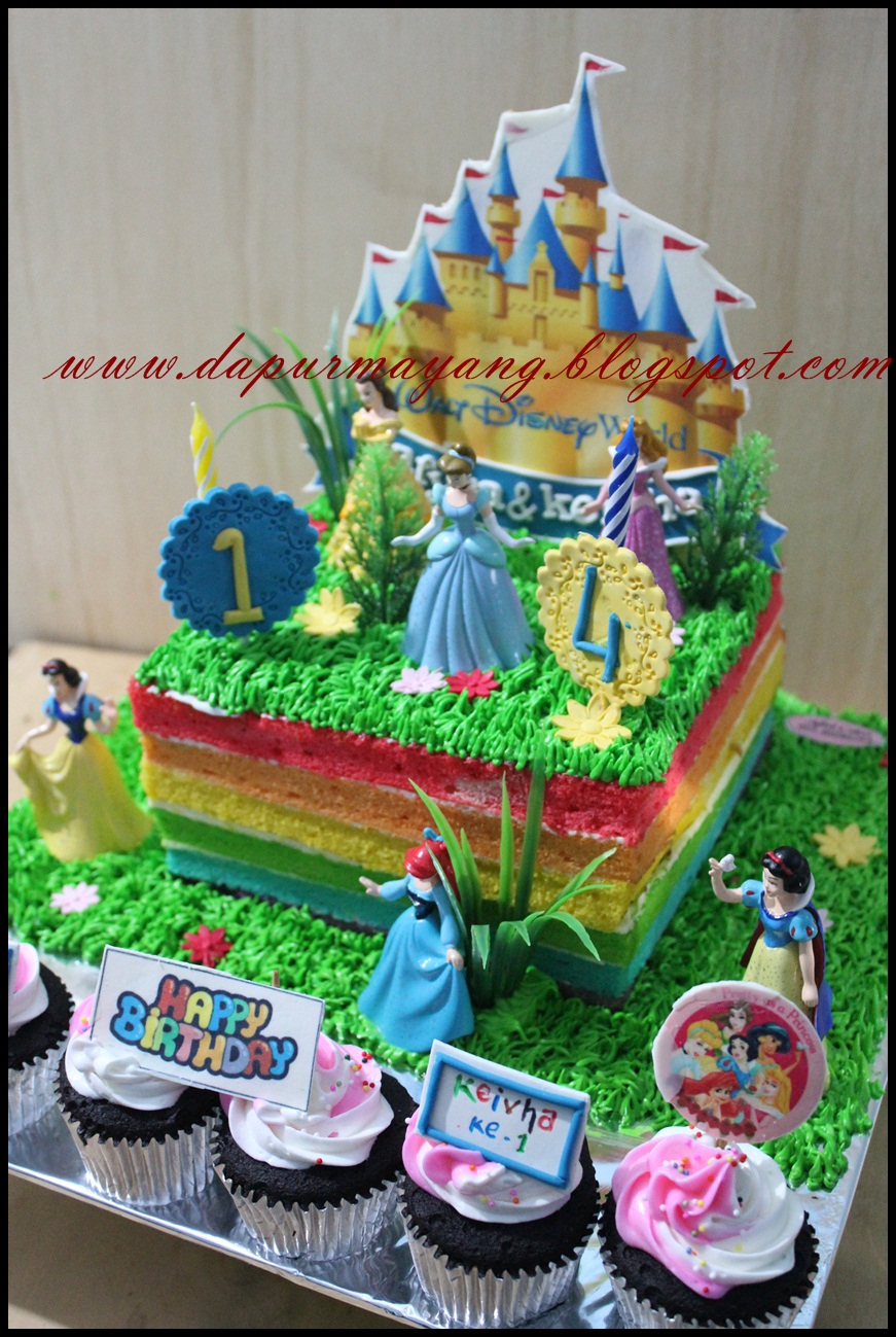 Order Kue Online Adiel Cakes by Dapur Mayang: Rainbow Princess Castle ...
