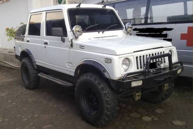 Modifikasi Suzuki Katana Long 2014