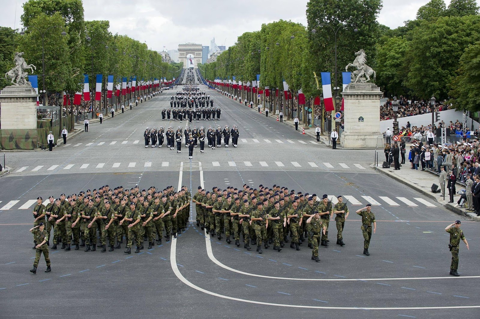 The July 14th Bastille Day Military Parade Held In Paris France - Happy ...