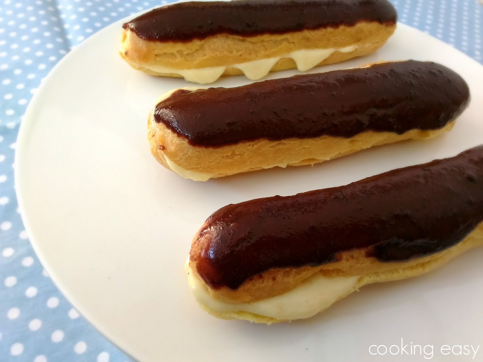 Cooking easy: Eclairs