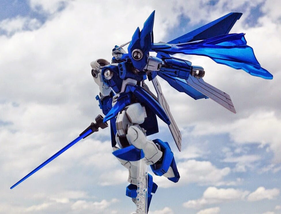 GUNDAM GUY: HGBF 1/144 Wing Gundam Fenice & Build Strike Gundam Full ...