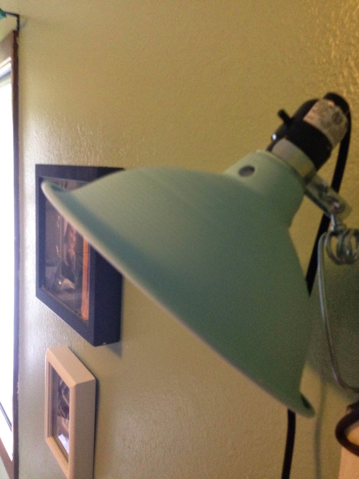 Show & Tell: DIY Vintage Lighting | The Dabbling Crafter