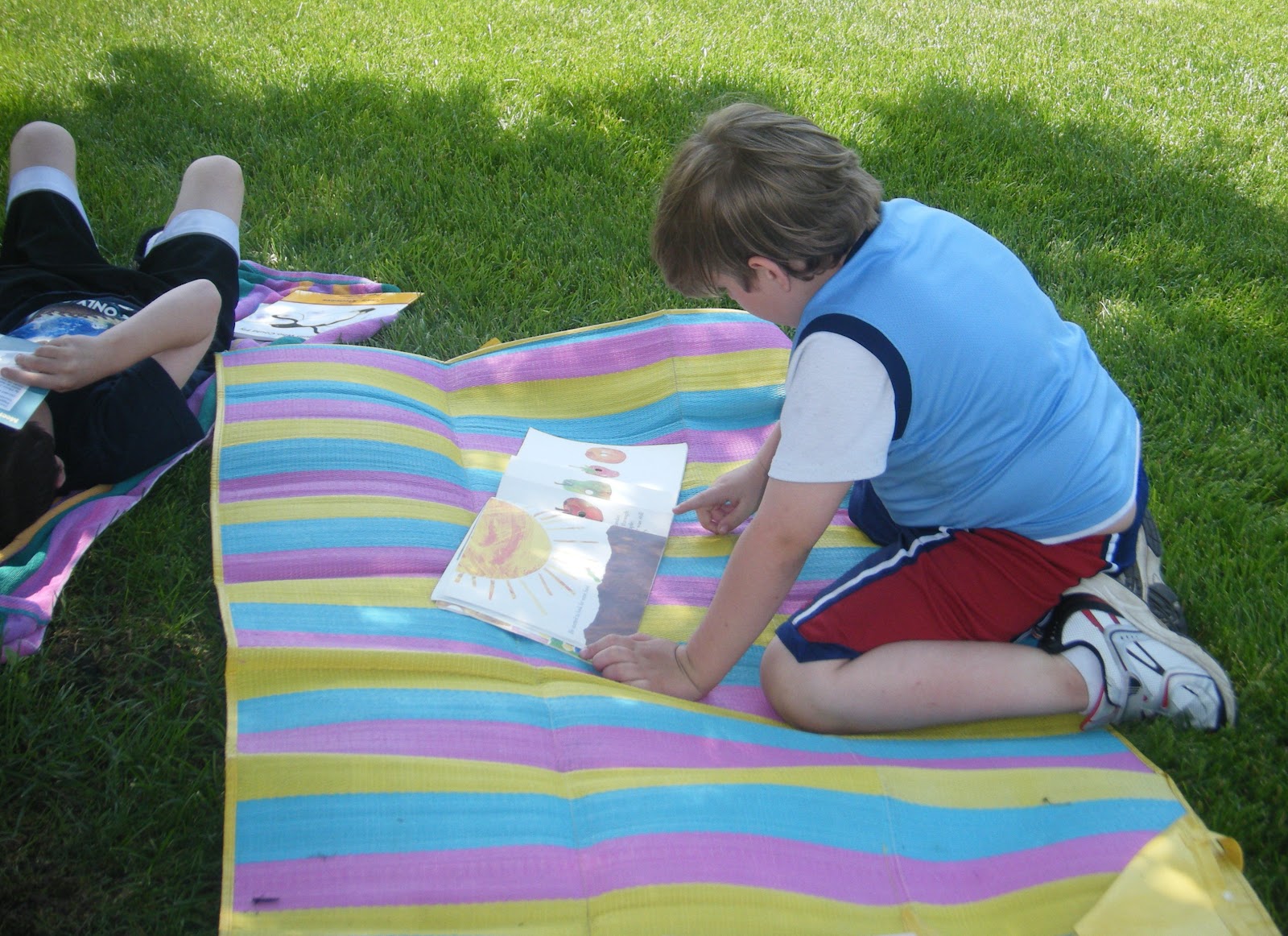 Primary Inspiration: Reading Outside