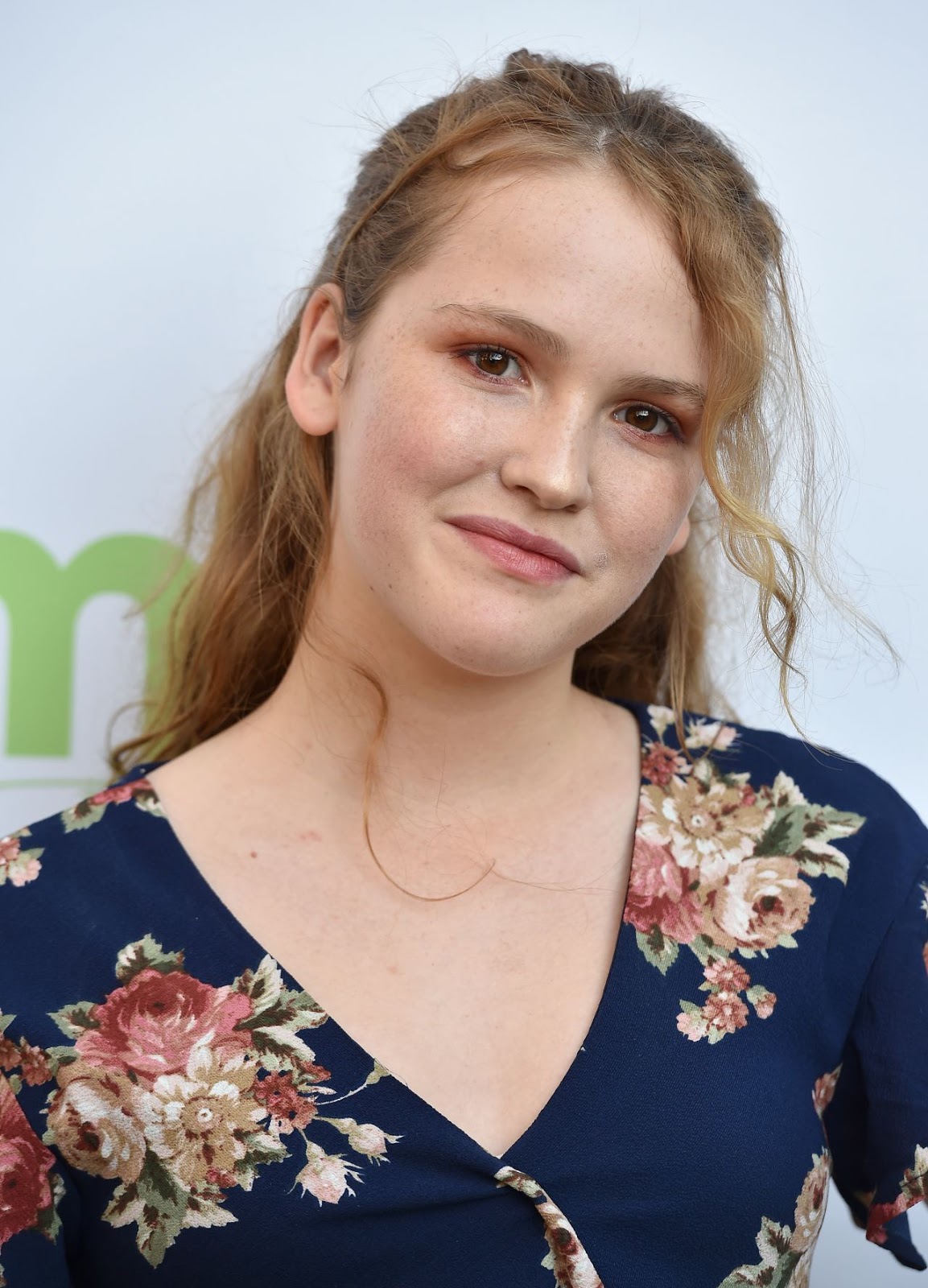 Starlet Arcade: Talitha Bateman