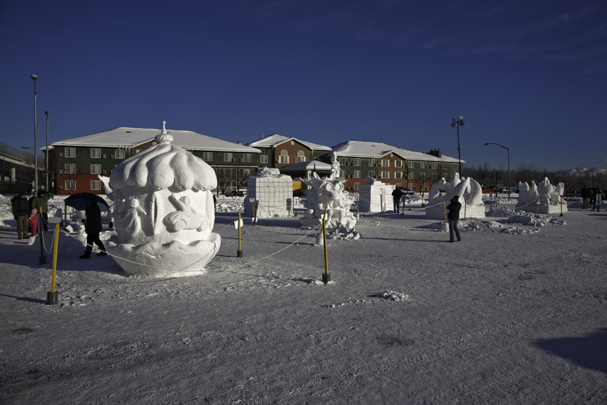 SCULPTURE in SAND and SNOW - Tyko Kihlstedt