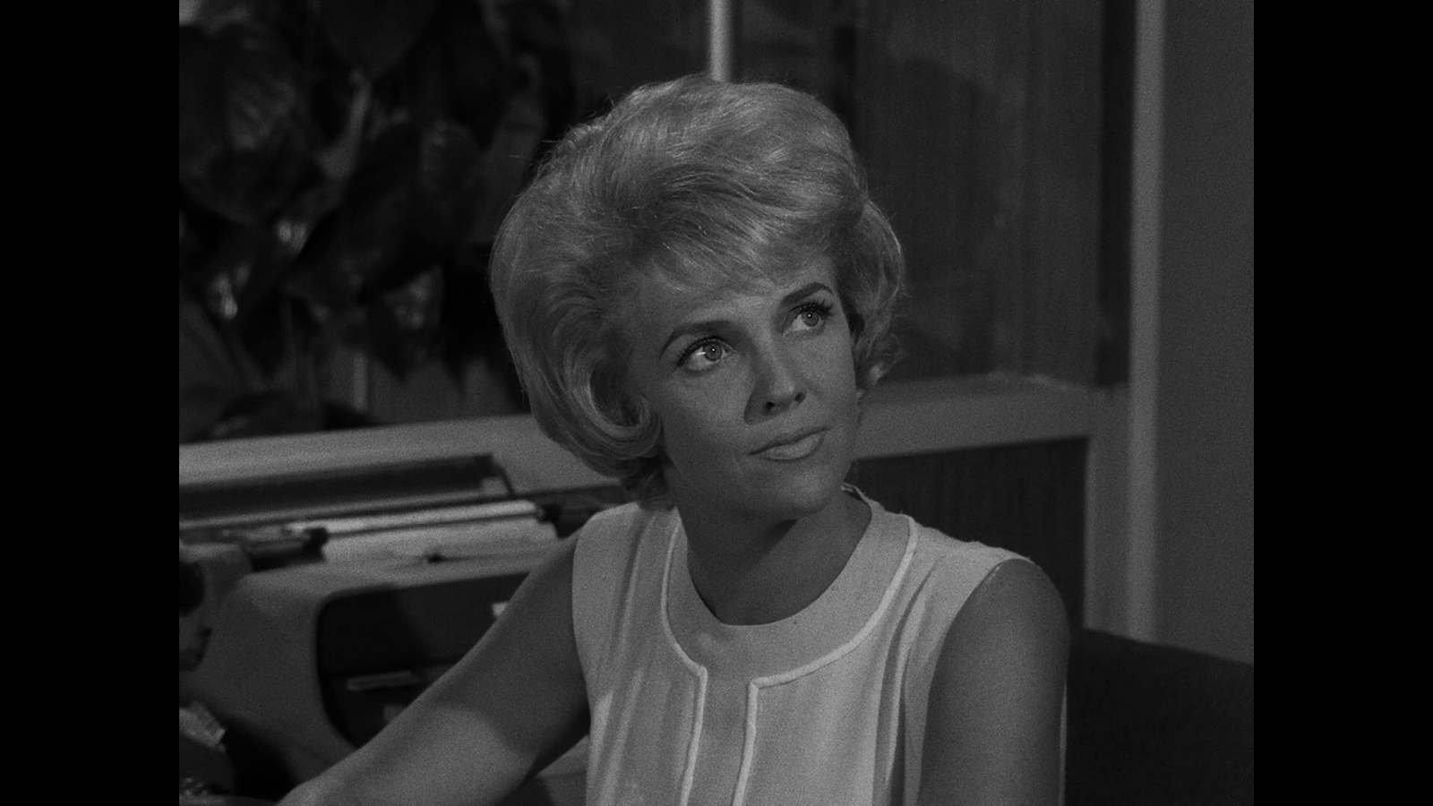 My Life in the Shadow of The Twilight Zone: Episode Spotlight: "A Kind ...