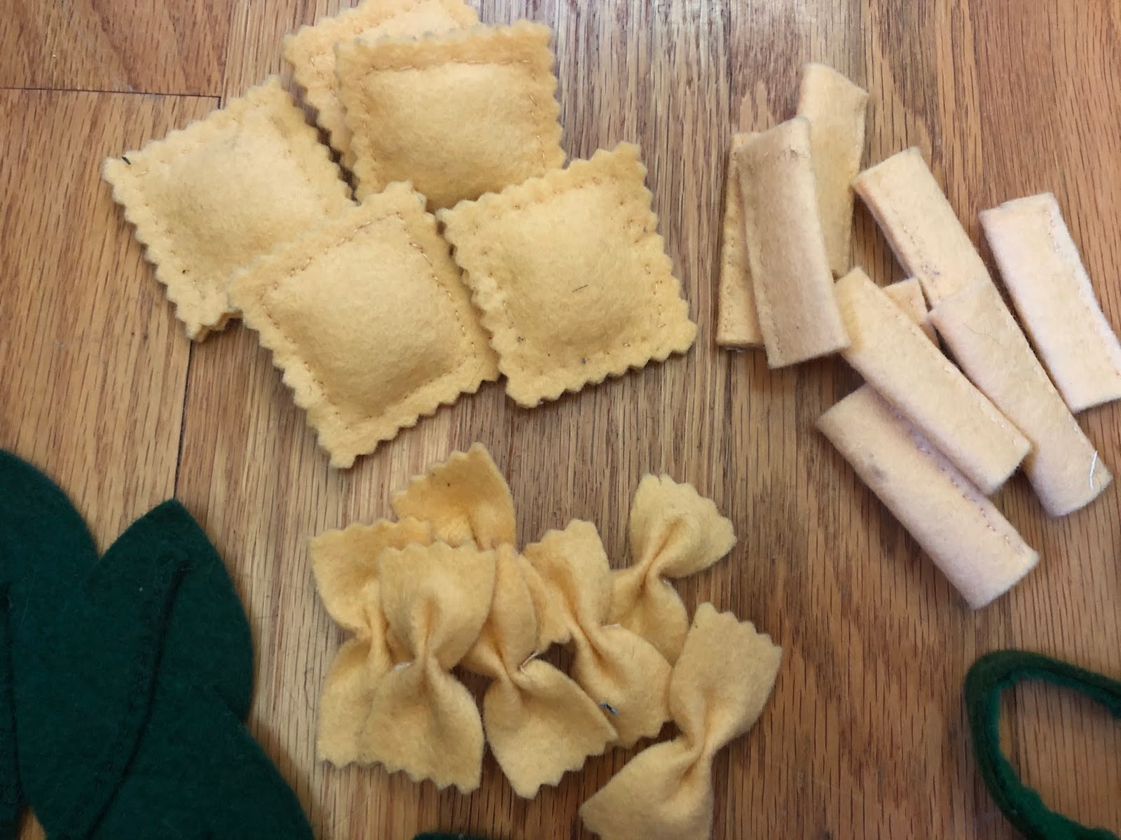 Switzerite: Sewing Foods for the Play Kitchen