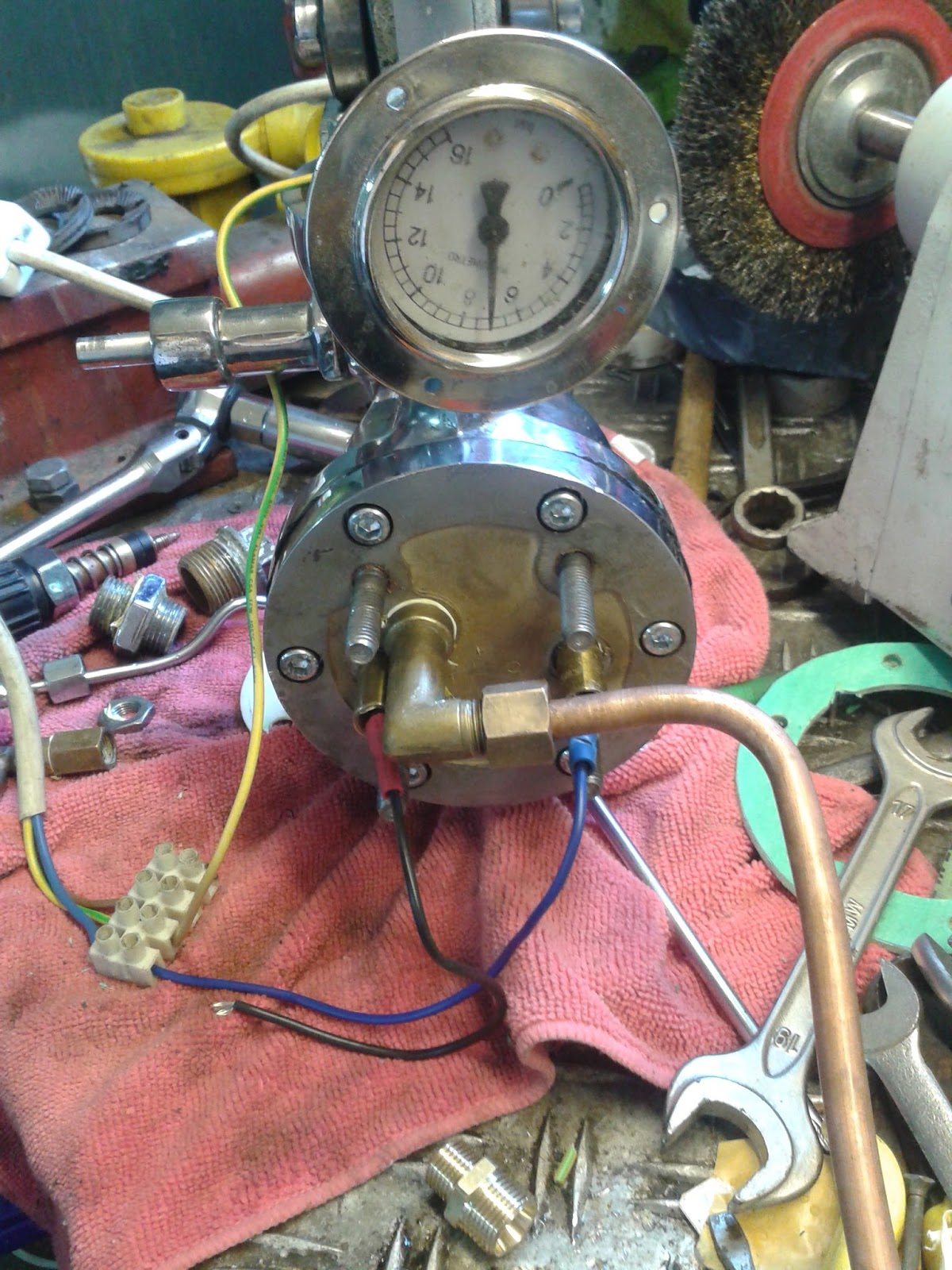 Caffé Maschinen aus allen Zeiten Vintage und Neuzeit: Faema Velox ...