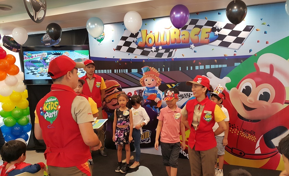 JOLLIRACE I Jollibee's New Party Theme - Erica YuB