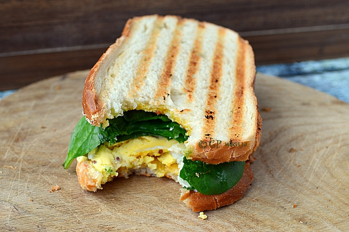 GĖRIMŲ IR PATIEKALŲ MAGIJA: Sumuštinis su kiaušinių salotomis