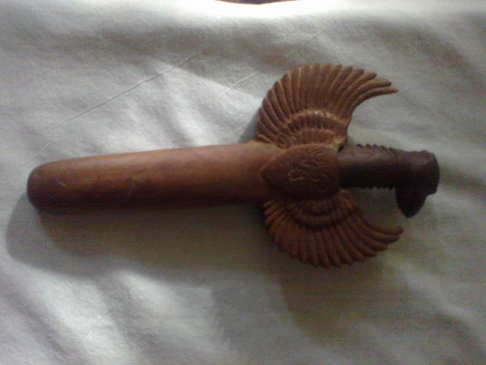 DIMAHARKAN BENDA2 KUNO DAN PUSAKA YANG BERNILAI SENI TINGGI - Kotak berbagi