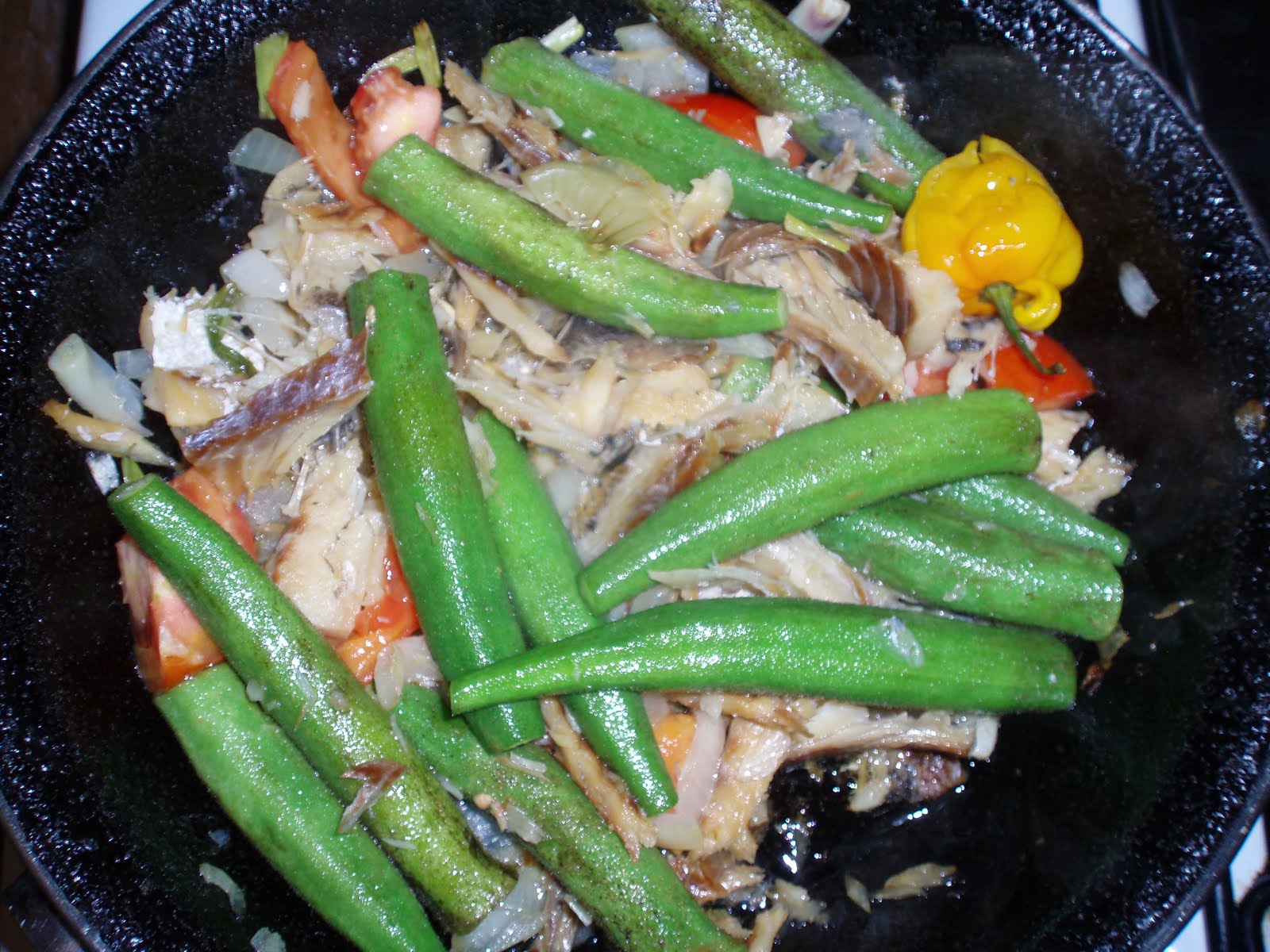 JAMAICA SO NICE: One of Jamaica's Traditional Dishes: Dip an' fall back ...