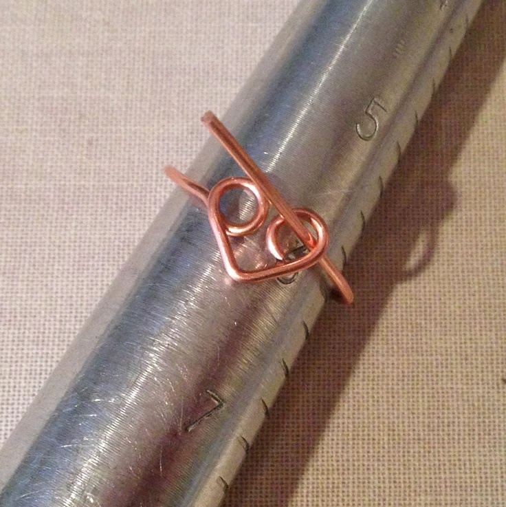 Lisa Yang Jewelry : Simple Wire Heart Ring Free Tutorial
