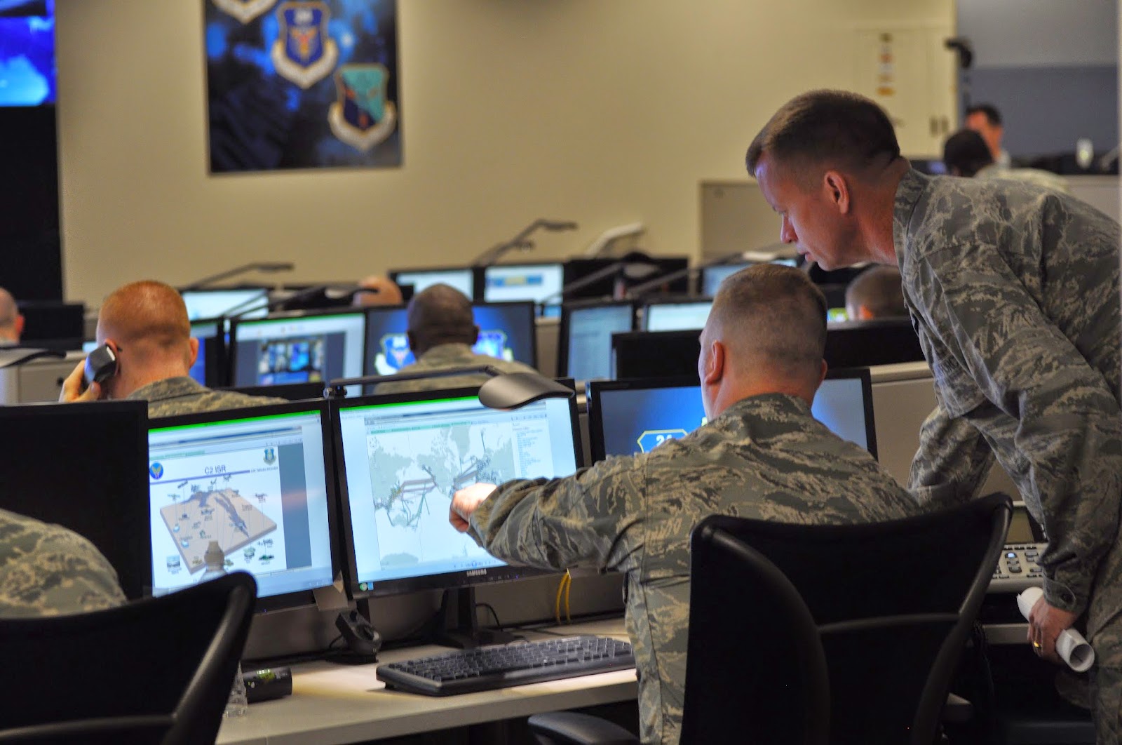 Jeff Schechtman's "Talk Cocktail": For the Military-Internet Complex ...