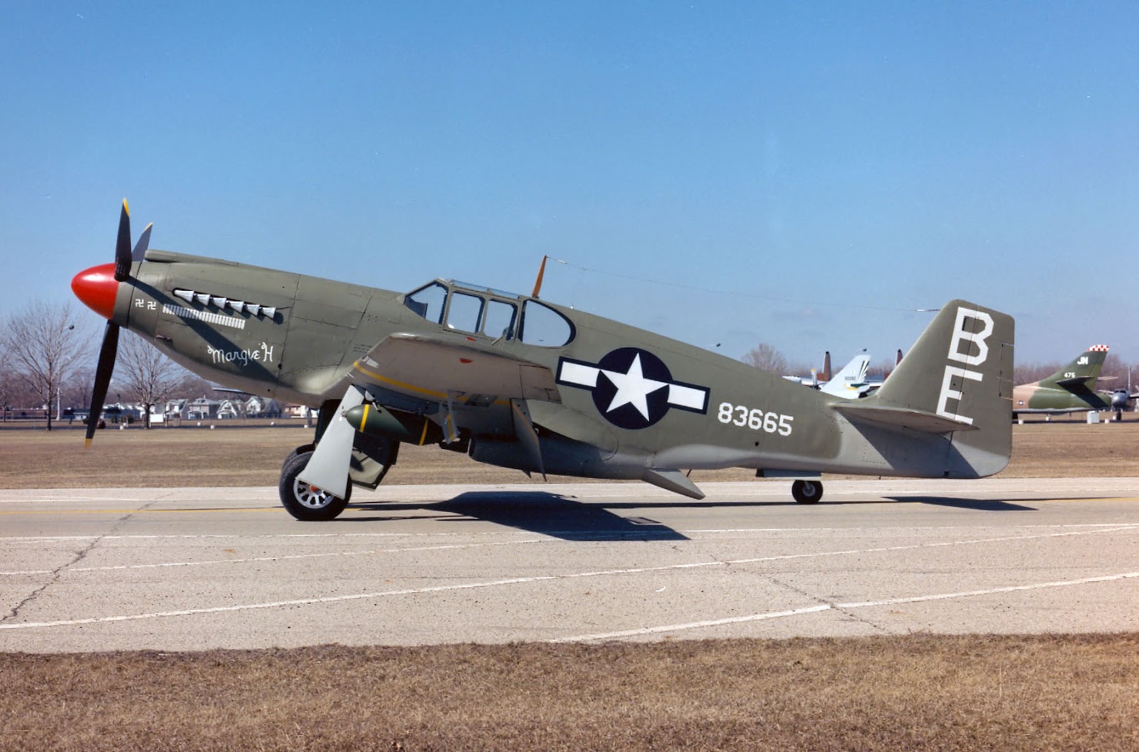 Airplanes in the skies + FAF history: A-36 A / P-51