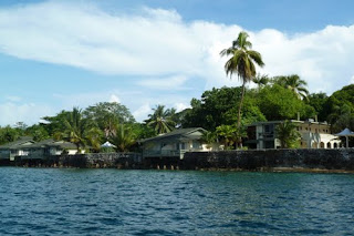 BEAUTIFUL MADANG: General View of Madang