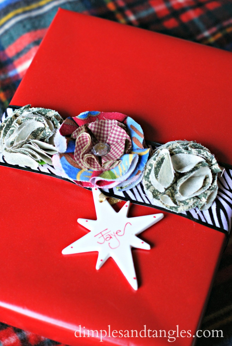 PLAN A PRETTY PRESENT PARTY | Dimples and Tangles
